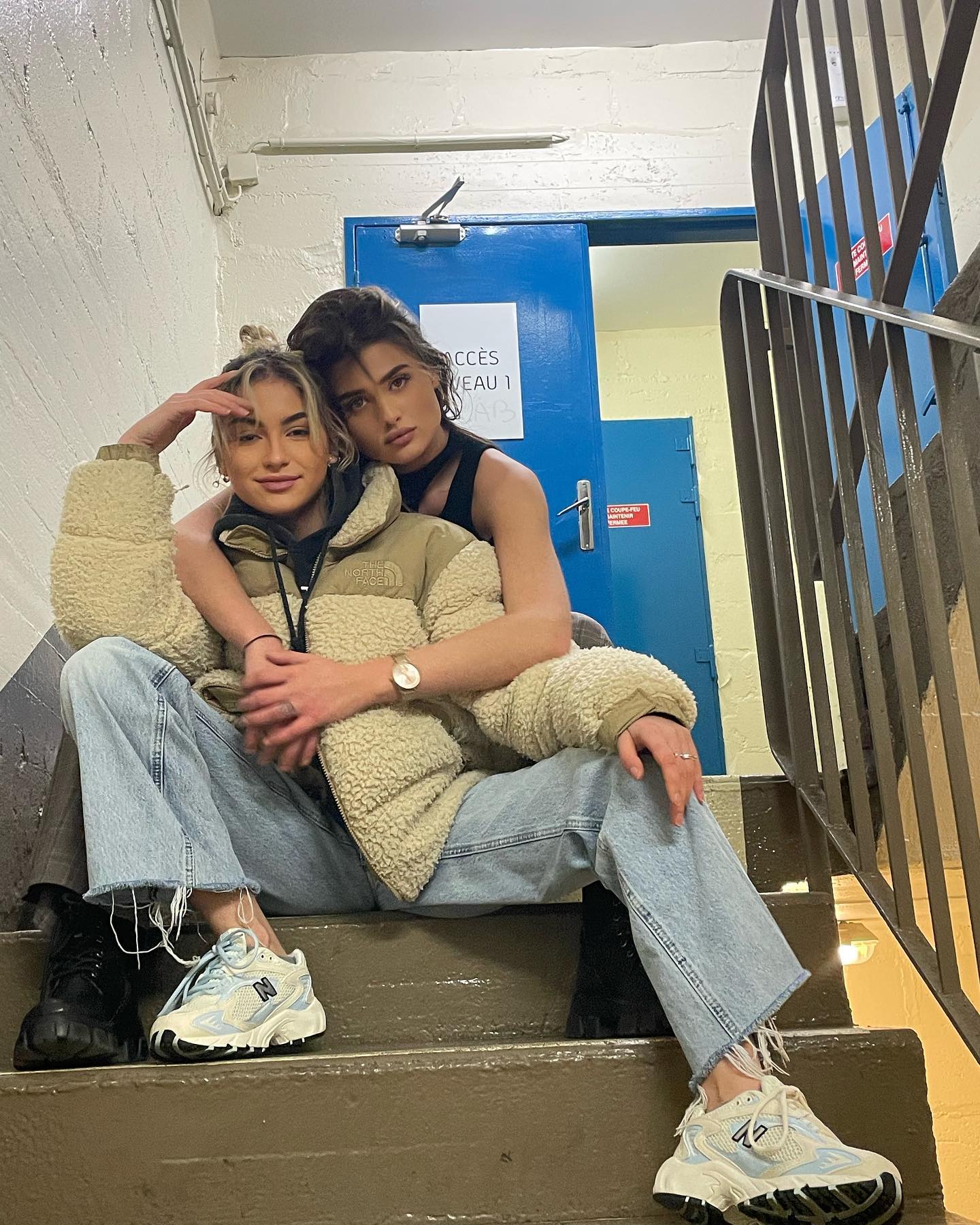 Chani Lenglet en couple avec une femme ? Elle fait des déclarations ...