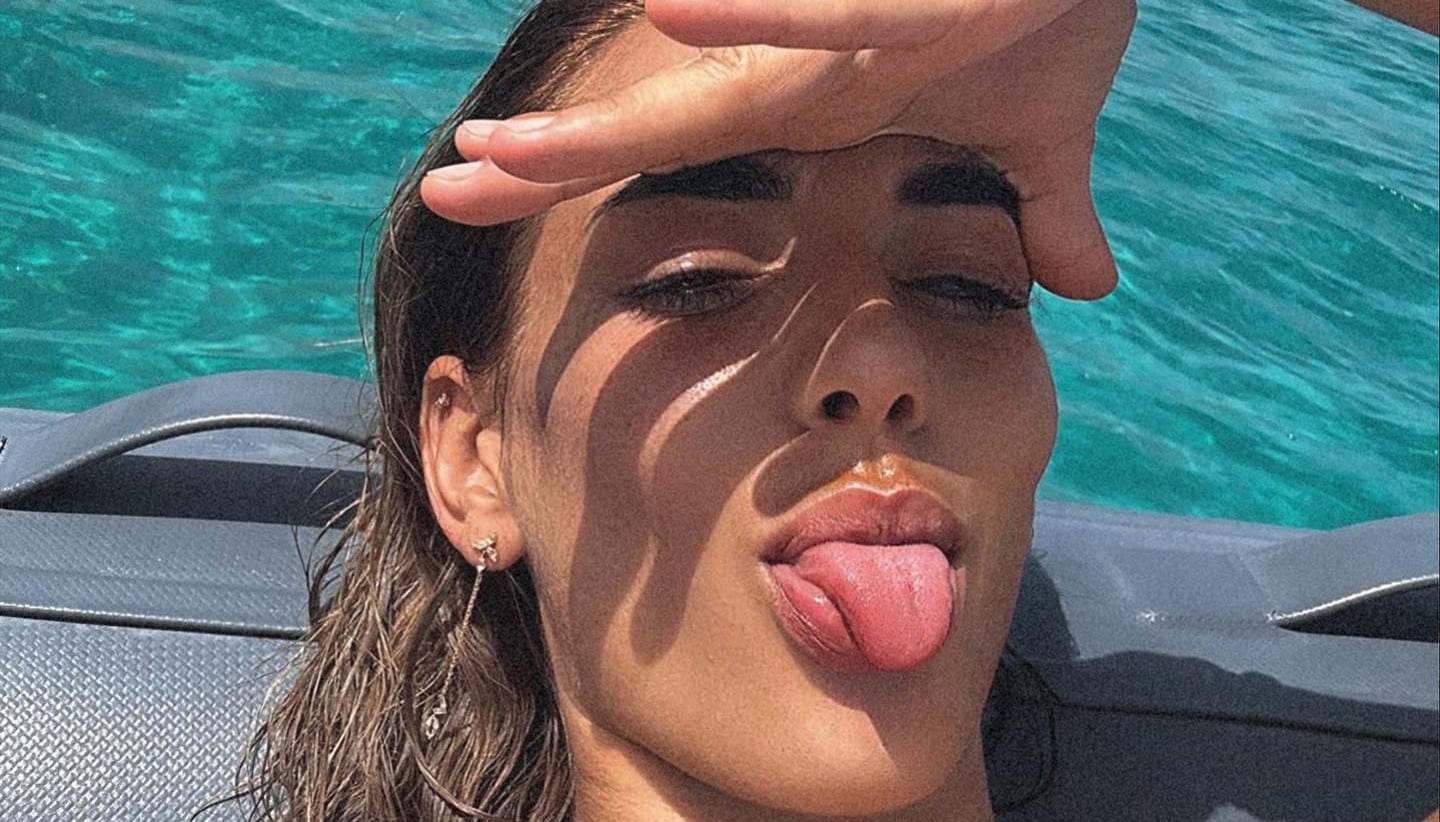 Hilona Gos, enceinte et irresponsable ? Accusée de mettre en danger sa ...