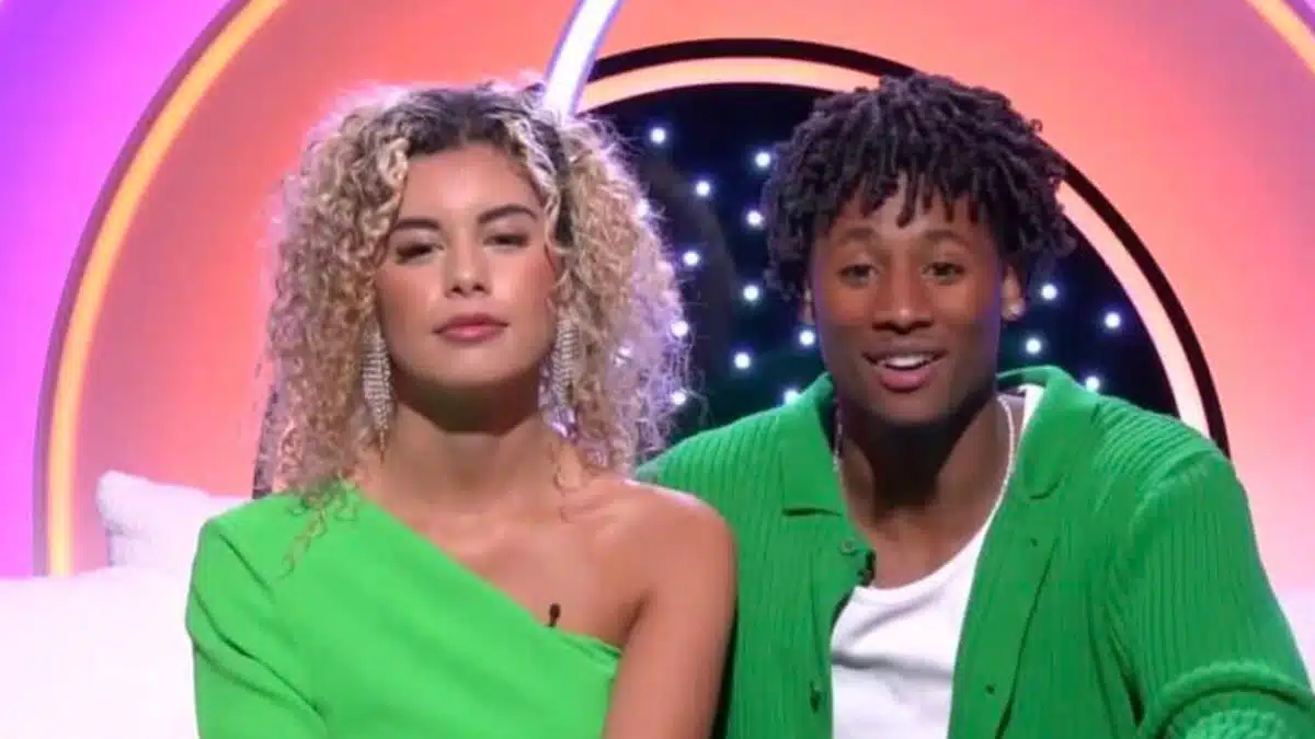Alexis et Zoé (Secret Story) officialisent leur couple, "Tu es ma ...